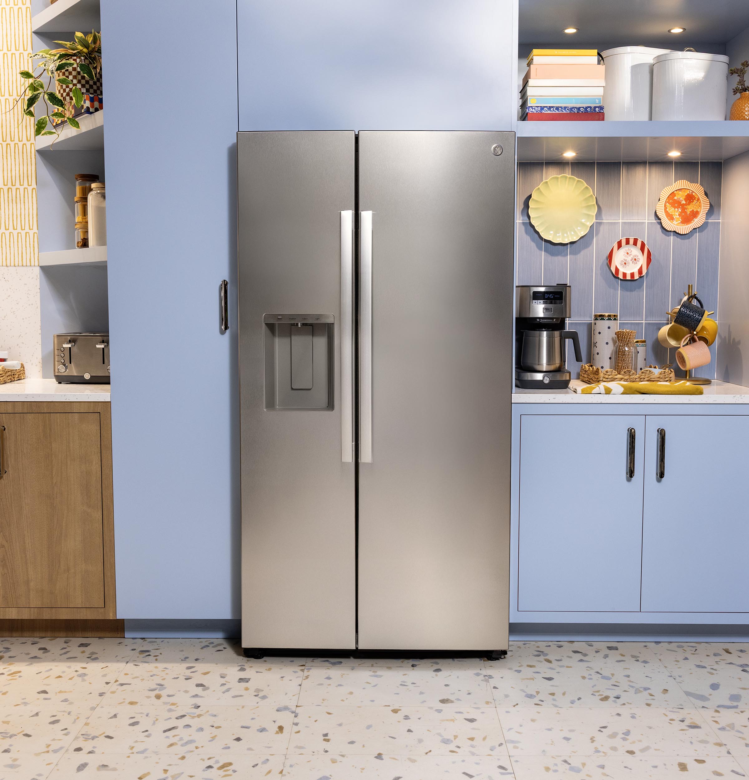 GE APPLIANCES REDEFINES SIDE-BY-SIDE REFRIGERATION WITH CONSUMER NEEDS ...