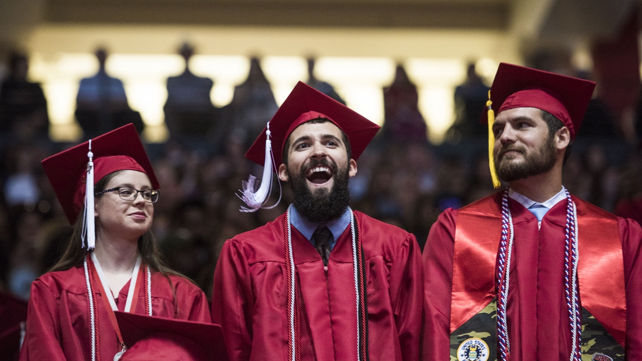 UNM hosts Fall 2017 Commencement ceremony | UNM UCAM Newsroom
