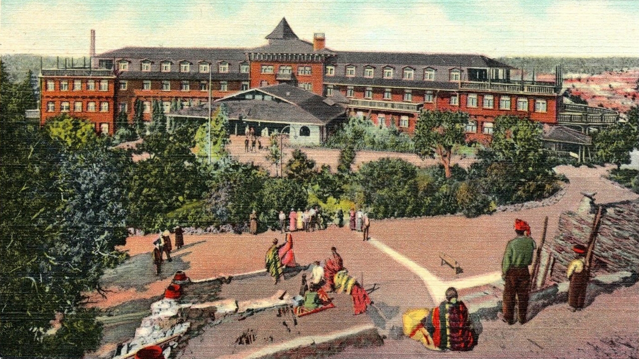 Visiting Scholar to explore Grand Canyon history | UNM UCAM Newsroom