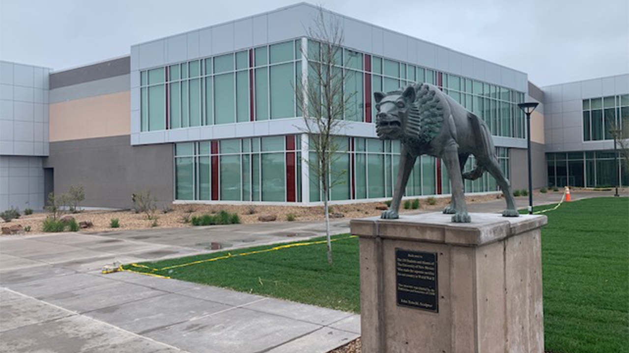 Lobos stay active with virtual workout activities | UNM UCAM Newsroom