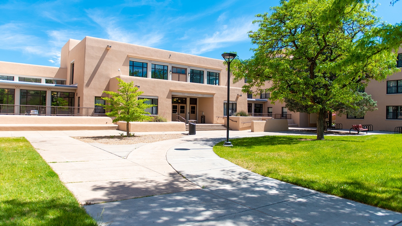 UNM prepares for Fall 2025 resident move-in days | UNM UCAM Newsroom