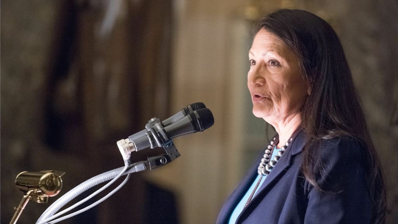 Historic confirmation: UNM alumna Deb Haaland becomes first Native ...