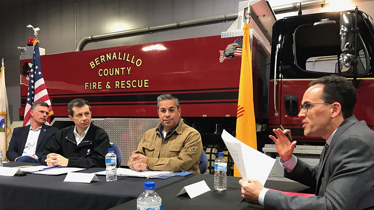 UNM civil engineer attends transportation meeting with federal ...