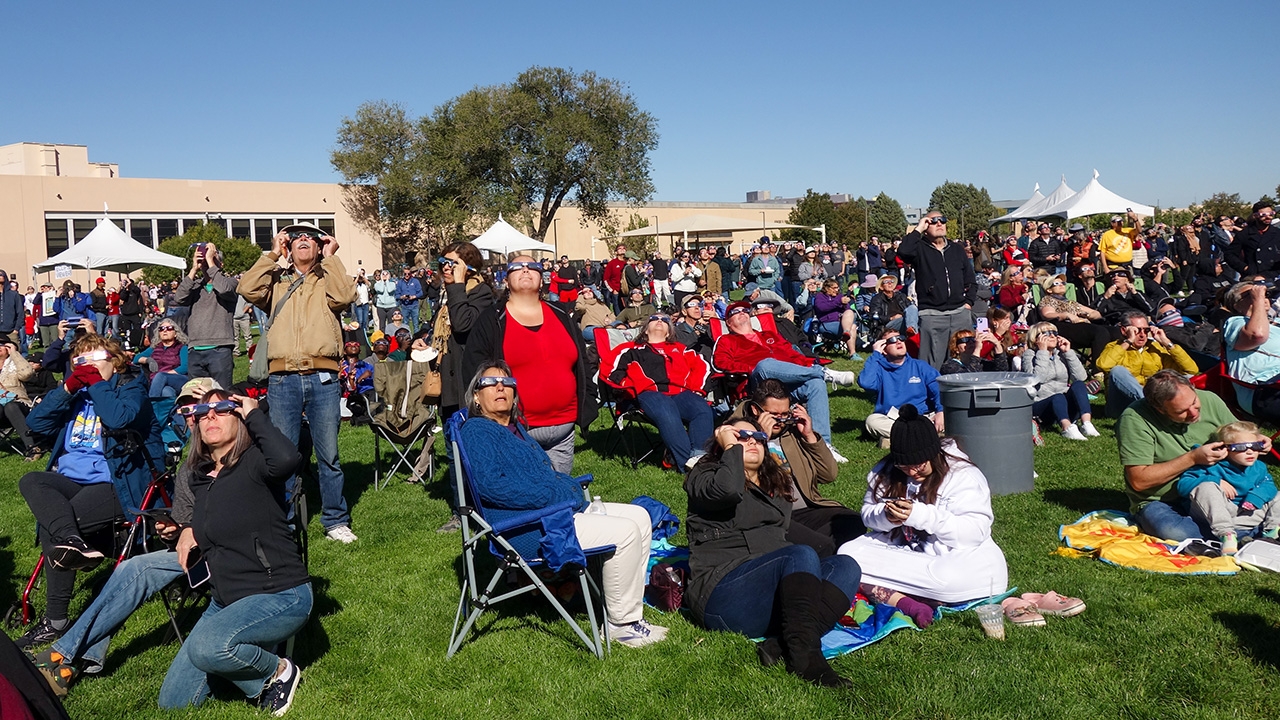 'Enchanted Eclipse' delivers celestial wonder | UNM UCAM Newsroom