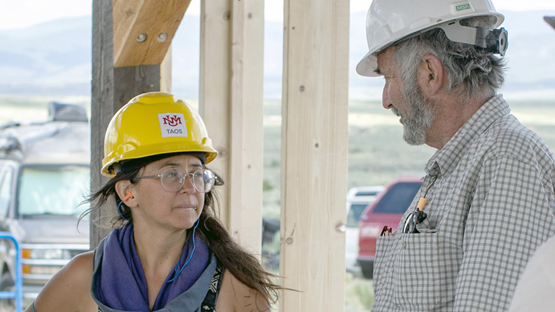 UNM-Taos branch Lobos awarded national scholarships | UNM UCAM Newsroom