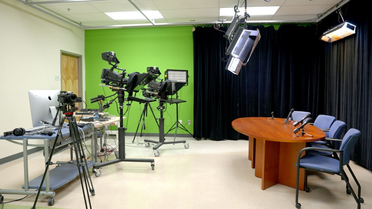 UNM's Department of Communication and Journalism creates new Live ...