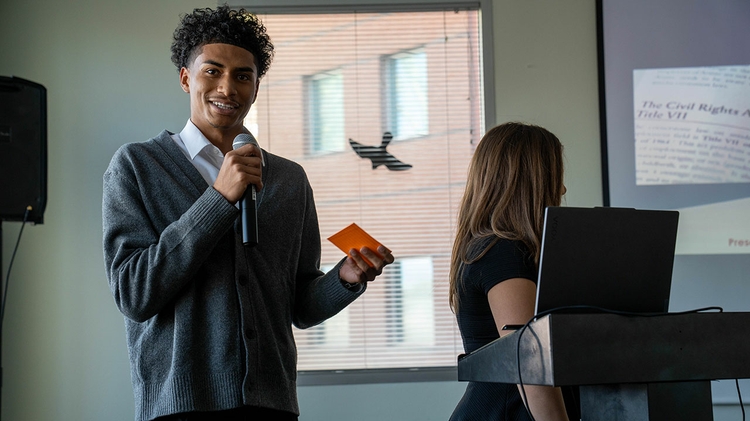 Photo | Elijah Cage | UNM UCAM Newsroom