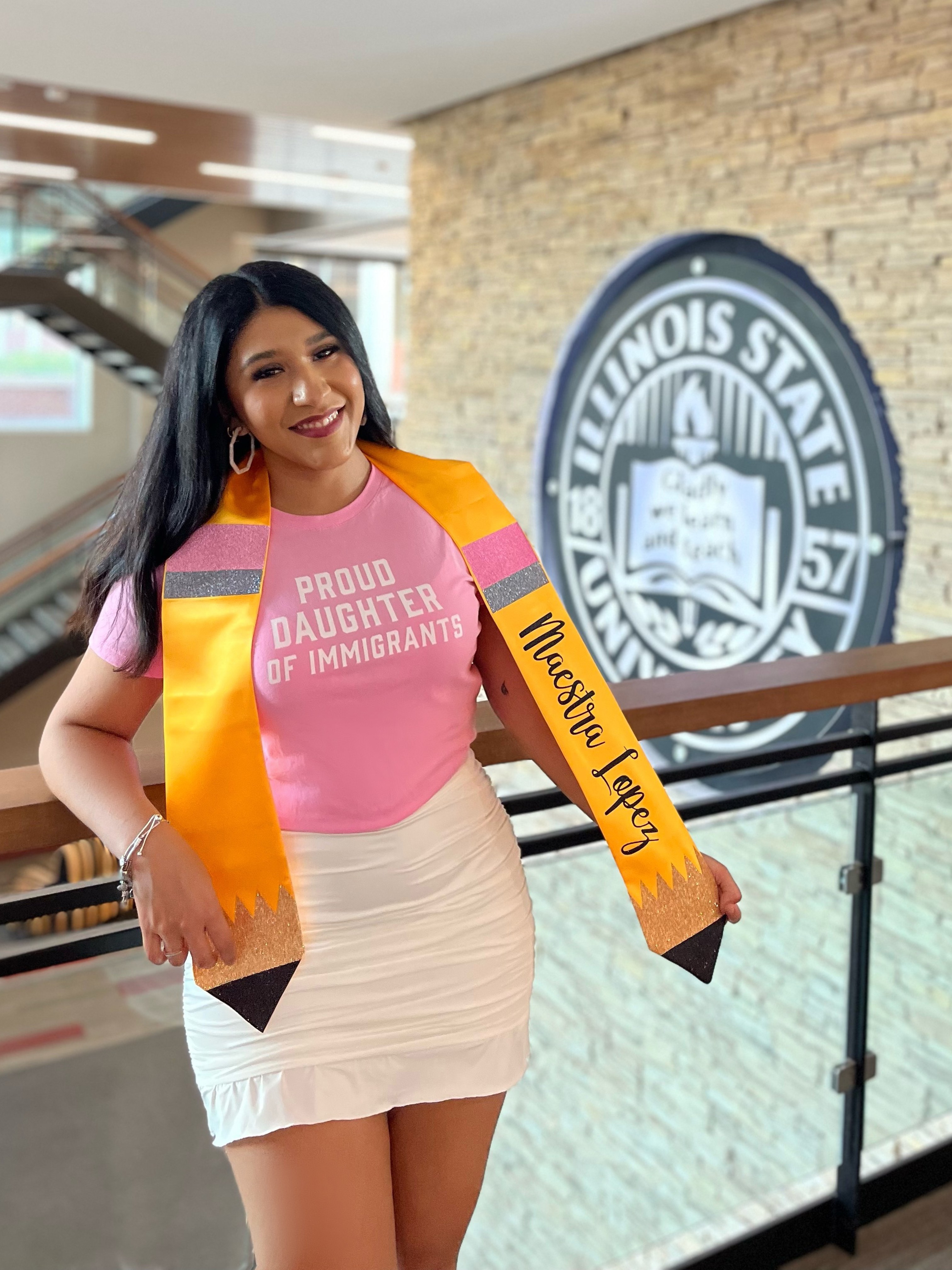 Fall 2025 Inspiring Graduate | Veronica Lopez | UNM UCAM Newsroom