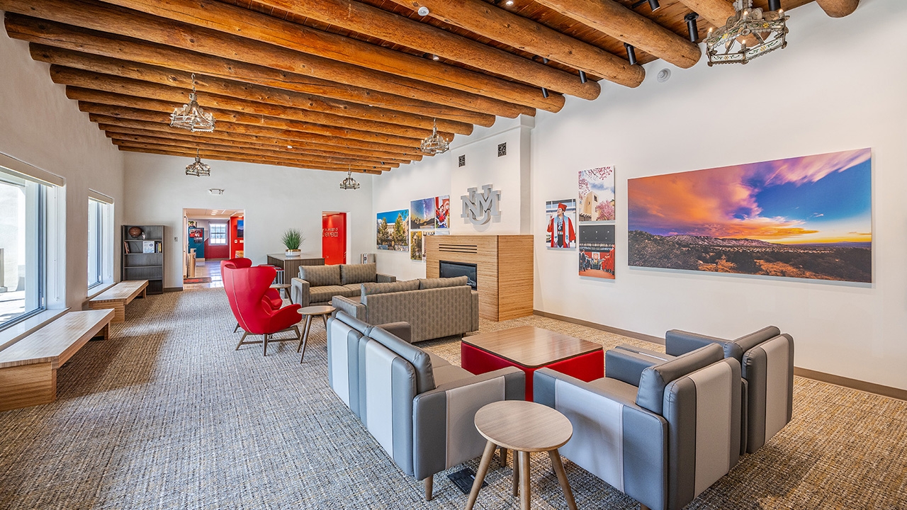 Lobo Welcome Center honored with AGC New Mexico Best Building Award ...