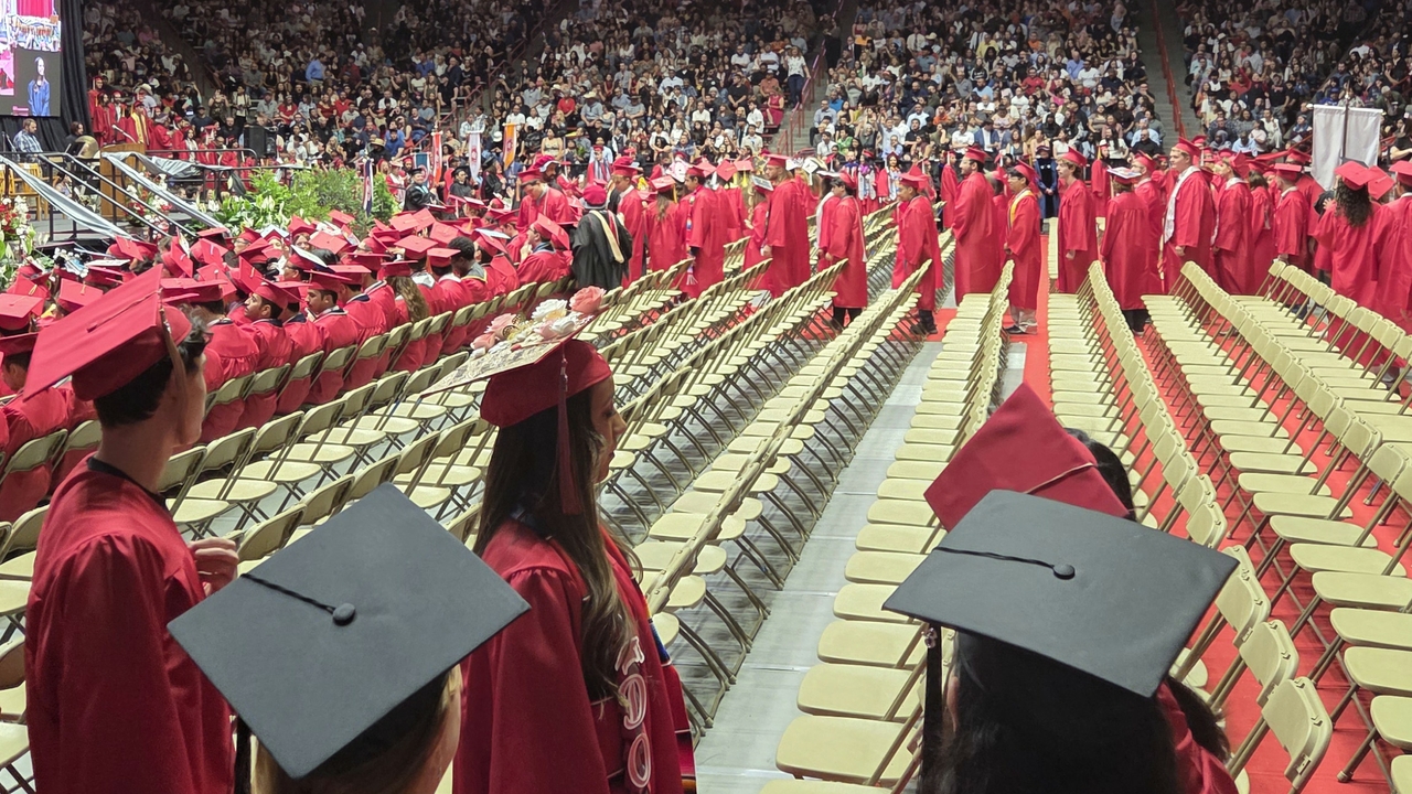 UNM celebrates 2026 graduates at spring commencement ceremonies | UNM ...