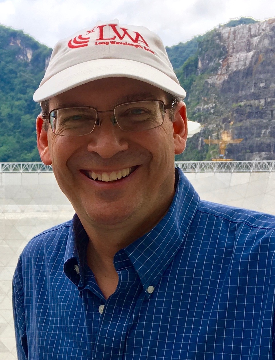 Department of Physics and Astronomy names Greg Taylor as chair ...