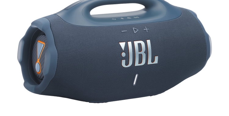 JBL Boombox 4: massive power, iconic bass, and a lighter build