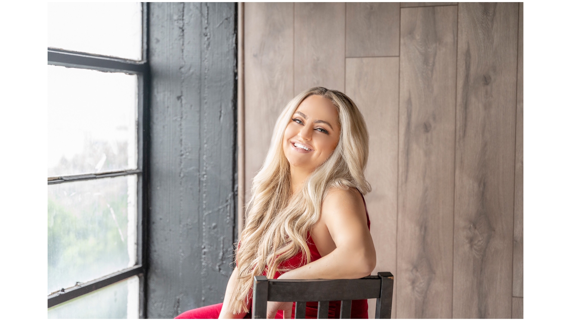 NewMediaWire | Naz Barouti Takes over the Legal and Financial Industry