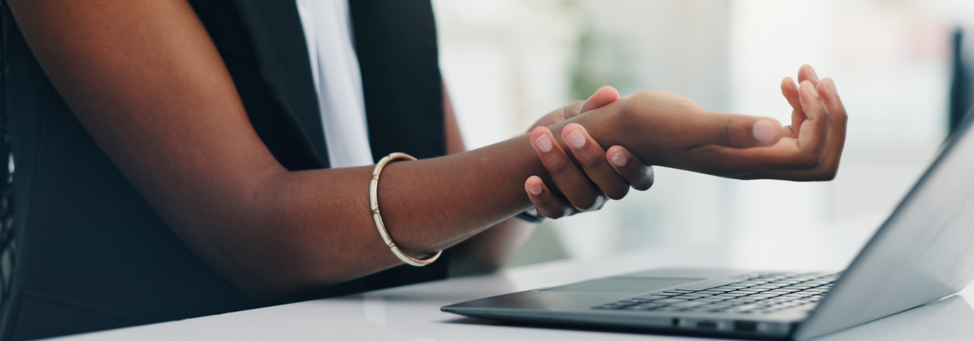 Why Is My Hand Numb? The Right Diagnosis Matters | URMC Newsroom
