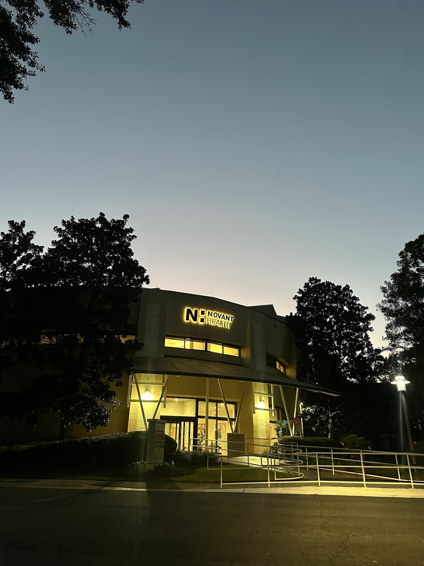 Novant Health advances plans for new Hilton Head Island medical hub ...