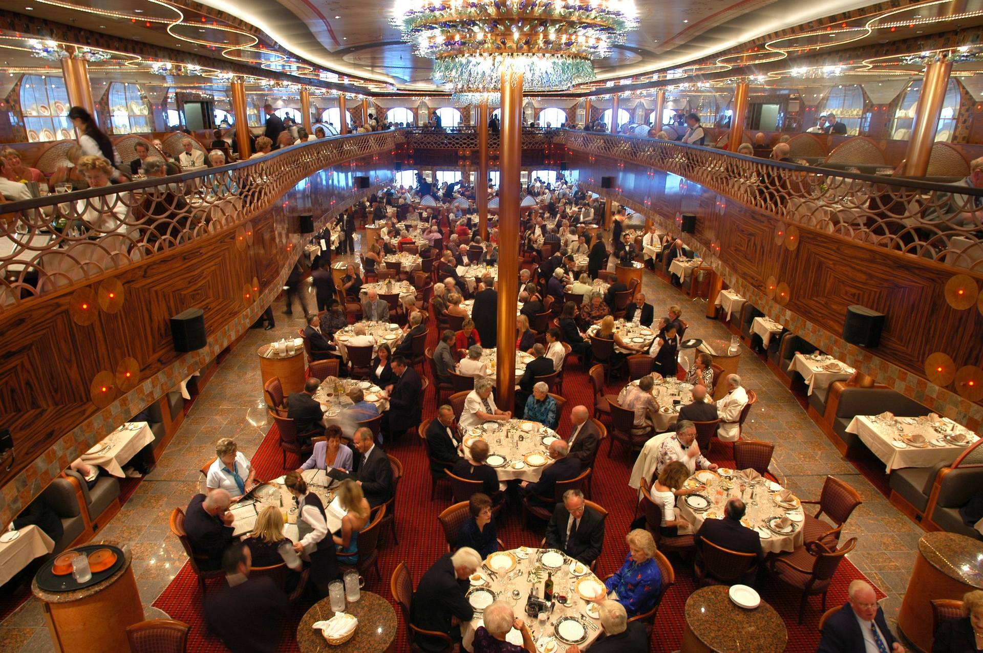 Photo | CARNIVAL LEGEND | Carnival Cruise Line