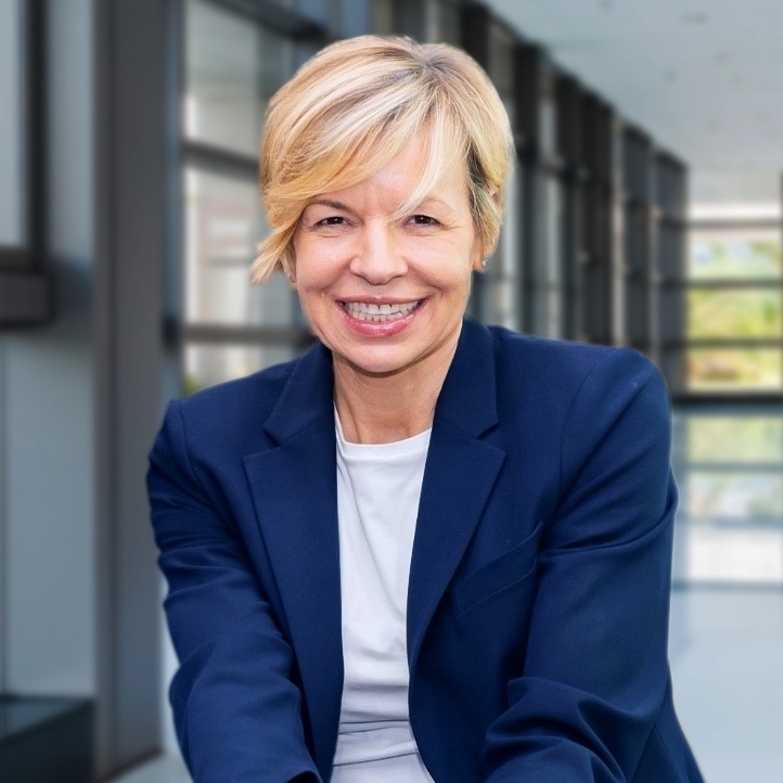 Sarah Beth Reno | Carnival Cruise Line