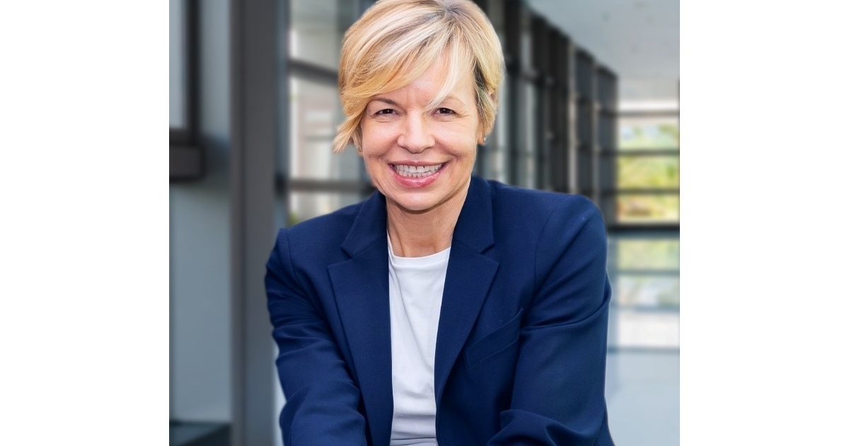 Sarah Beth Reno | Carnival Cruise Line