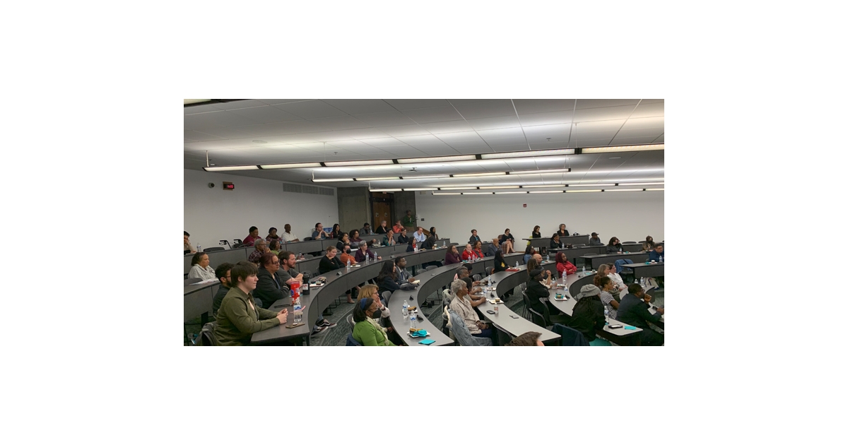 UNM Health Sciences Distinguished Diversity Scholar Returns Home | UNM ...