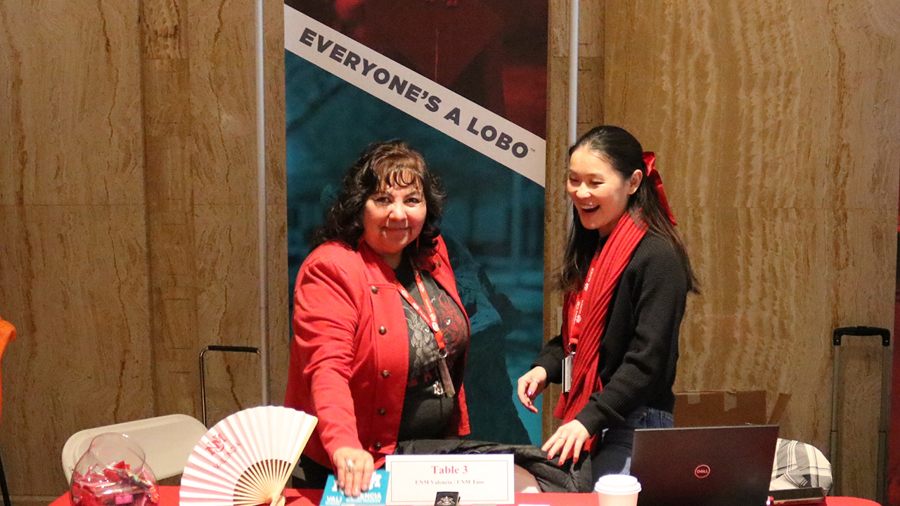 UNM takes over the Roundhouse | UNM HSC Newsroom