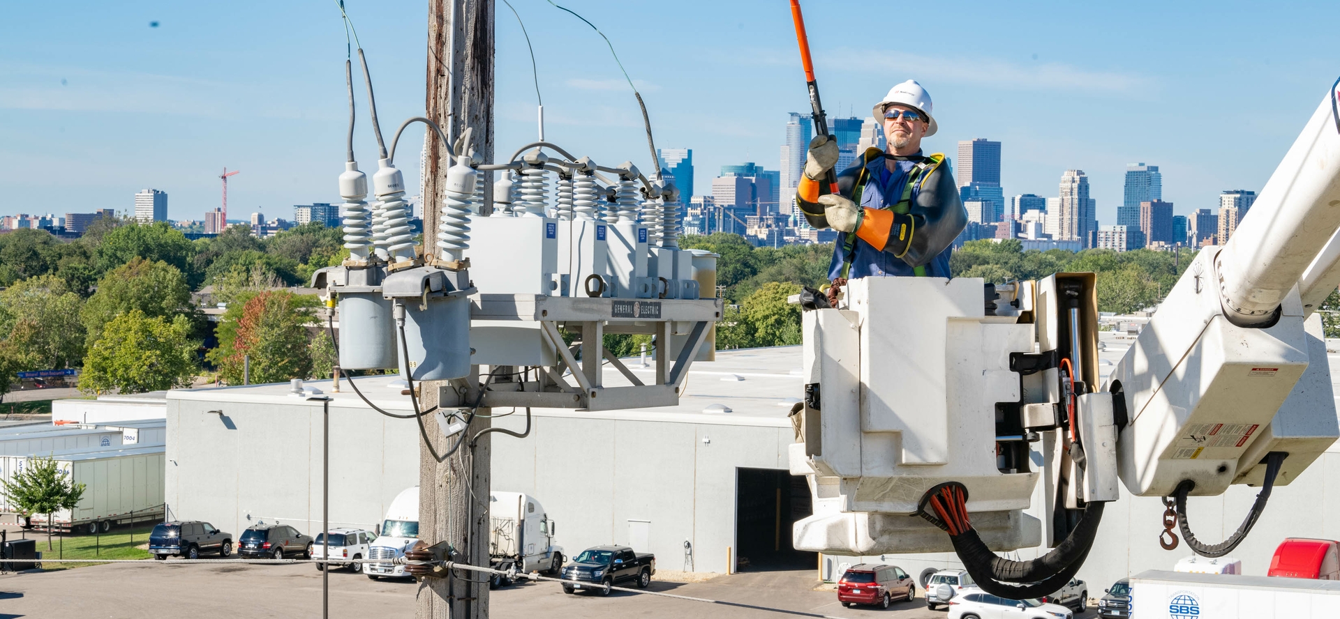 Thank You, Xcel Energy Lineworkers | Xcel Energy Stories