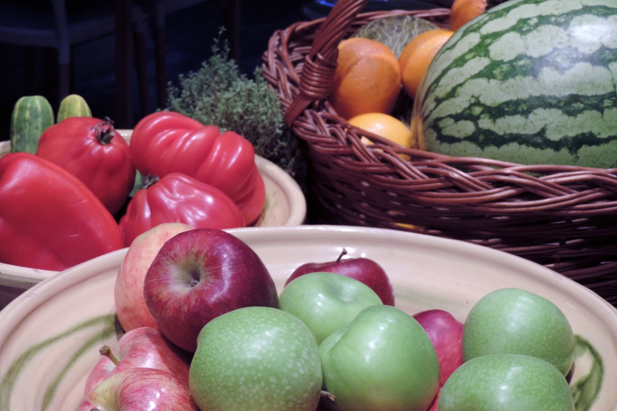 Excessive ultraprocessed foods (UPFs) and poor nutrition tied to poor ...