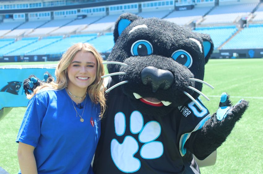 Photo | Summer Basrawala and Sir Purr | American Heart Association