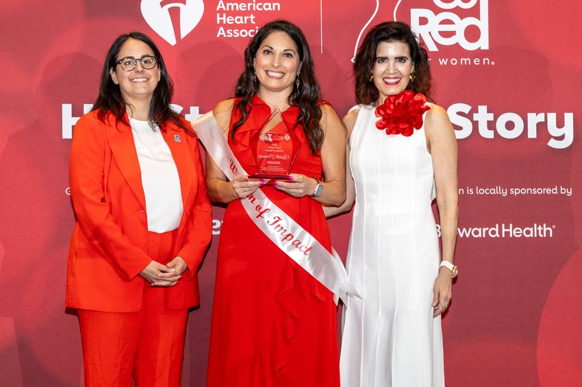 Photo | Kathy Salerno Elizabeth Hernandez Ana VeigaMilton | American ...