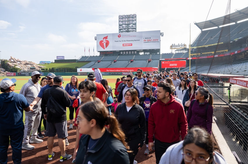Photo | Walkers in Angels Stadium | American Heart Association
