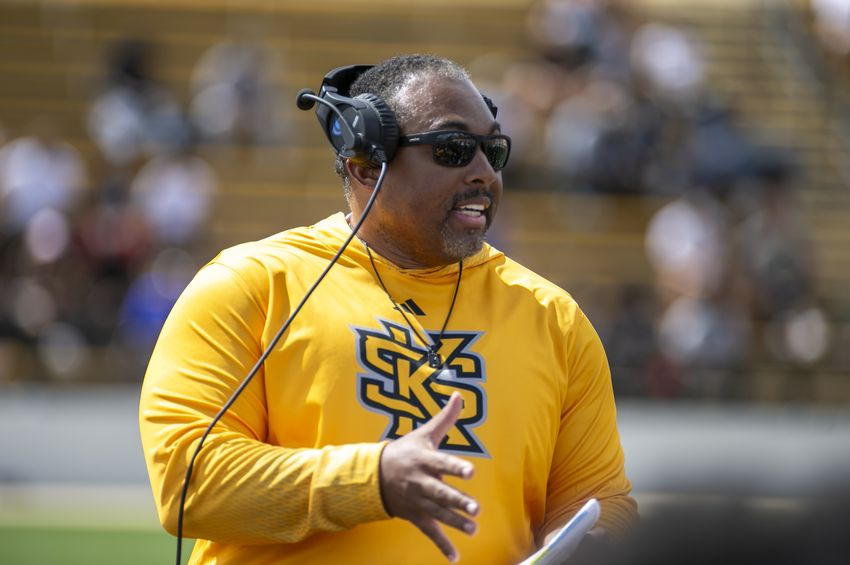 Kennesaw State's Jerry Mack Named Bryant Breakout Coach | Mirage News