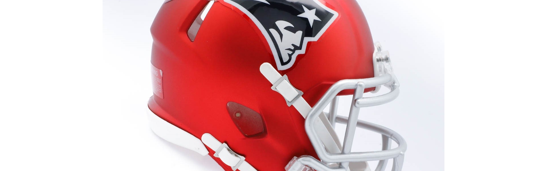 RIDDELL INTRODUCES NFL BLAZE ALTERNATE HELMET COLLECTION | Riddell Newsroom