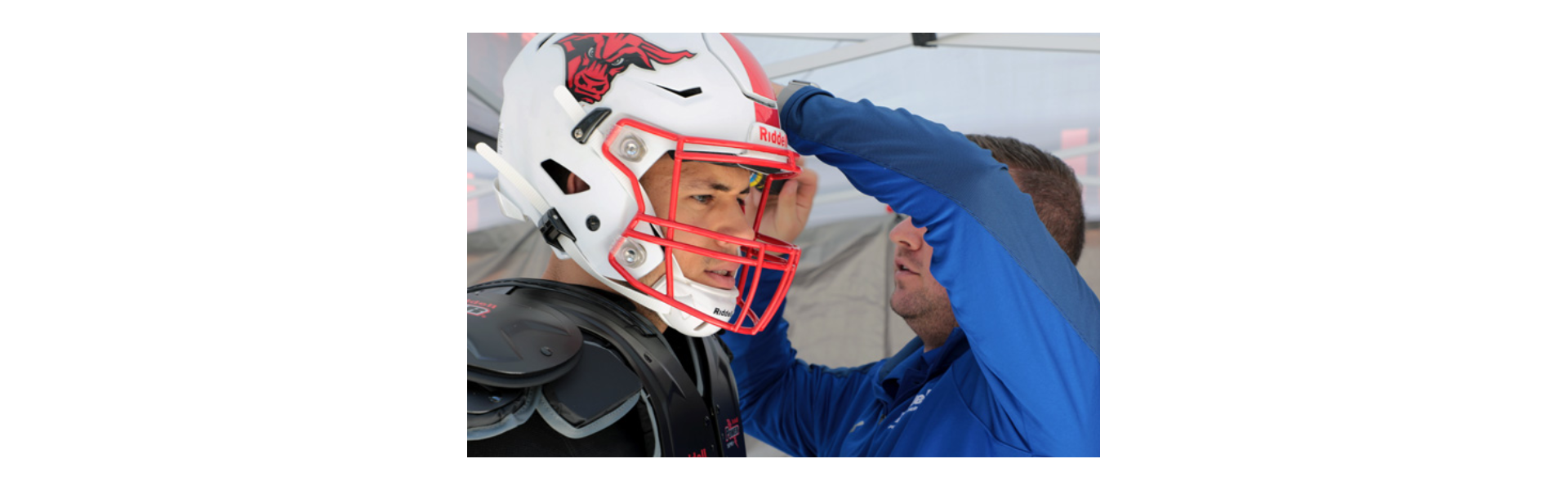 How to Properly Maintain Football Helmets During the Season | Riddell ...